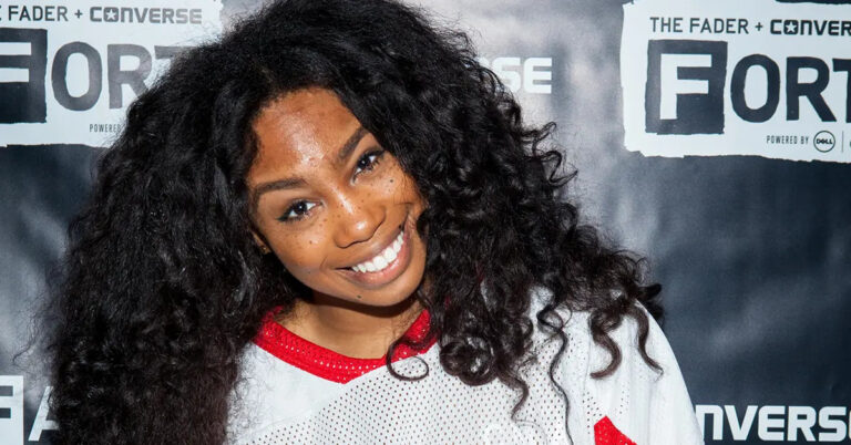 50 Celebrities Who Have Suffered From Acne - Hood MWR