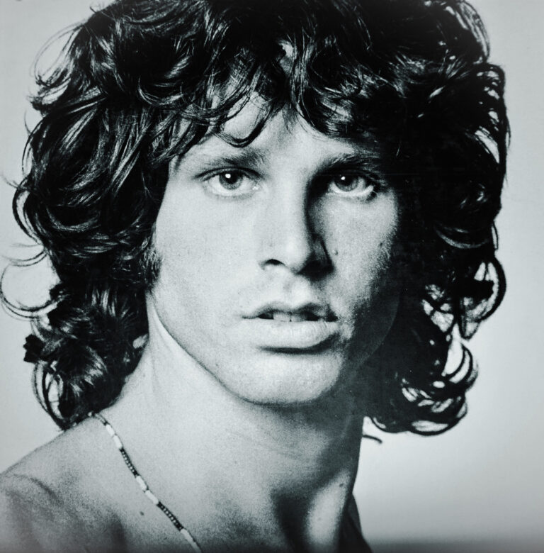 The Ultimate List of 50 ISFP Celebrities - Hood MWR