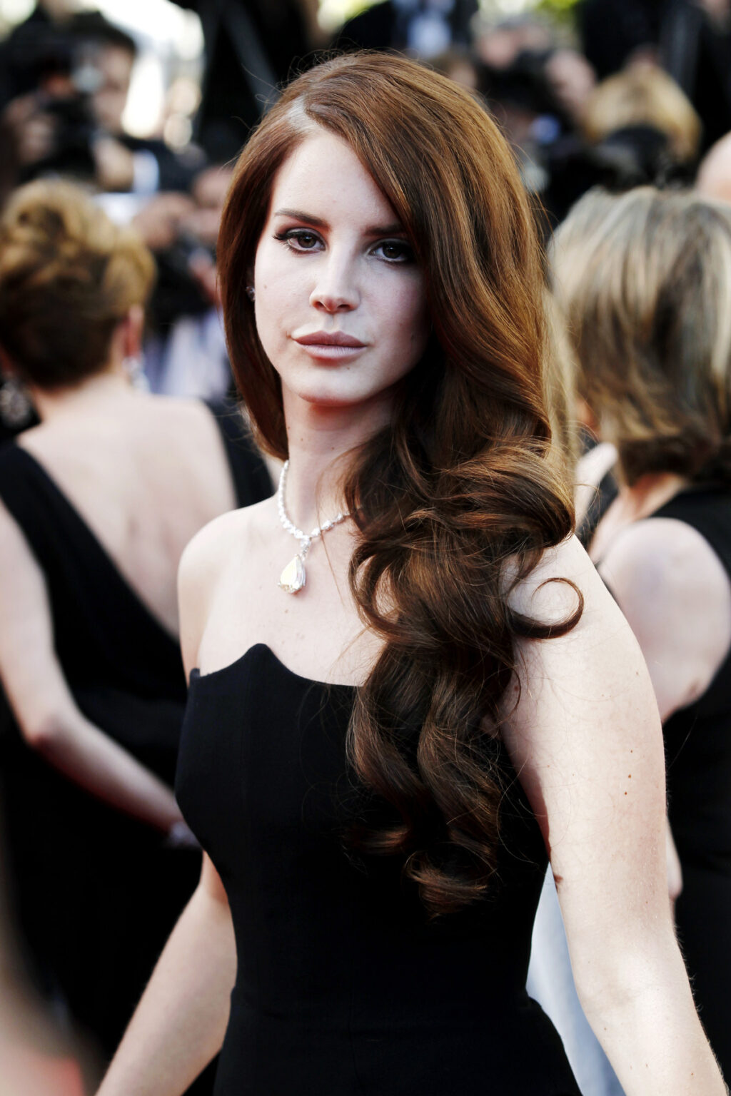 The Ultimate List of 50 ISFP Celebrities - Hood MWR