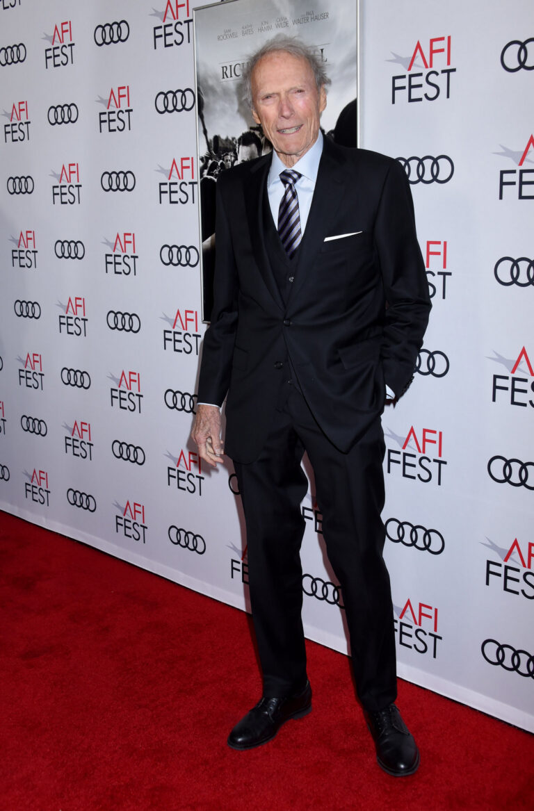 Top 50 Tallest Celebrities: The Famous People List - Hood MWR