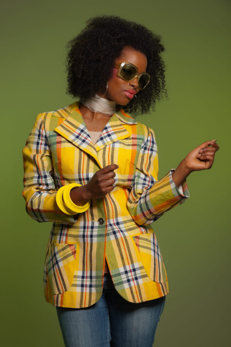 40 Awesome Black Women Outfit Ideas in 70s Fashion - Hood MWR