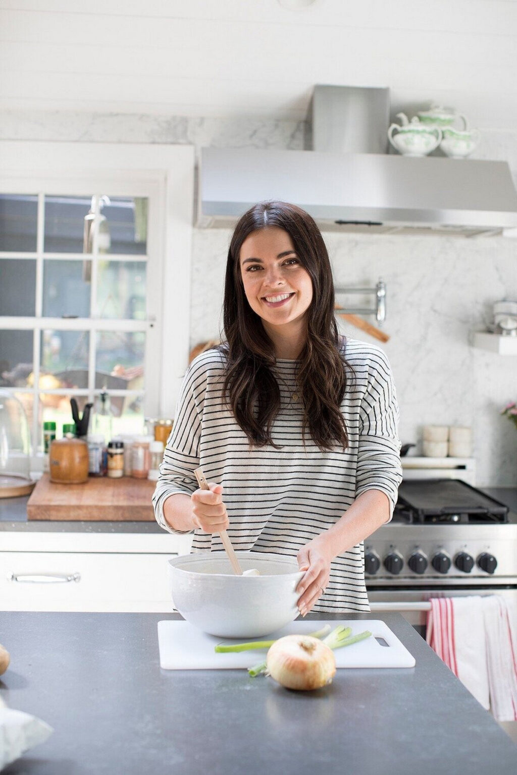 50 Most Attractive Female Chefs of All Time - Hood MWR