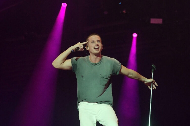 50 Most Famous Singers In The World