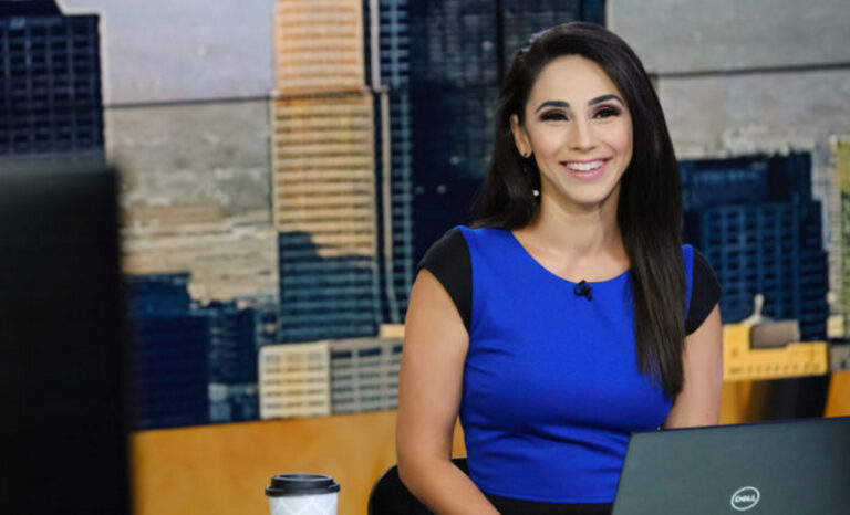 50 Beautiful Female Weather Reporters - Hood MWR