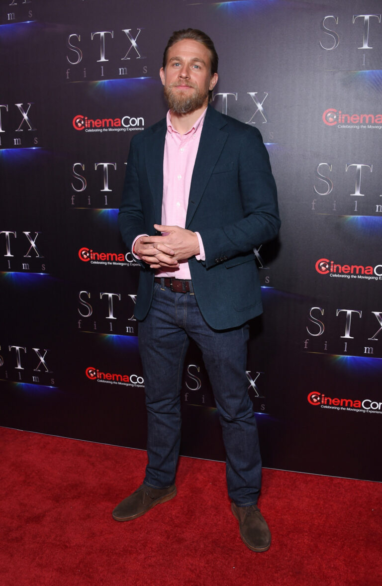 Top 50 Tallest Celebrities: The Famous People List - Hood MWR