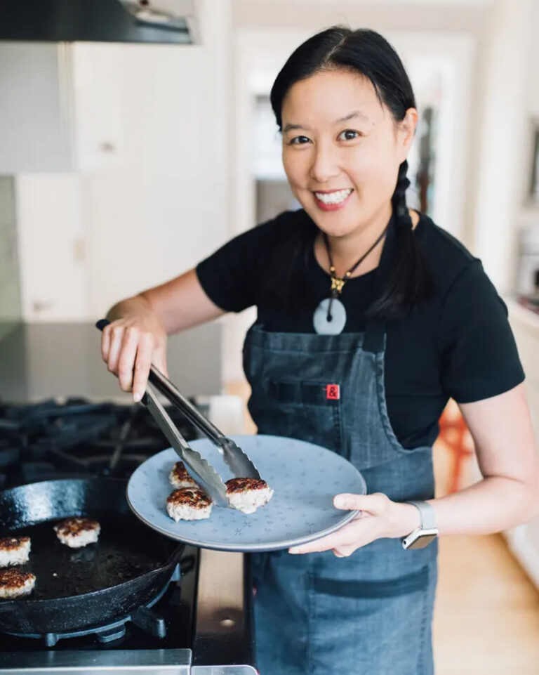 50 Most Attractive Female Chefs of All Time - Hood MWR