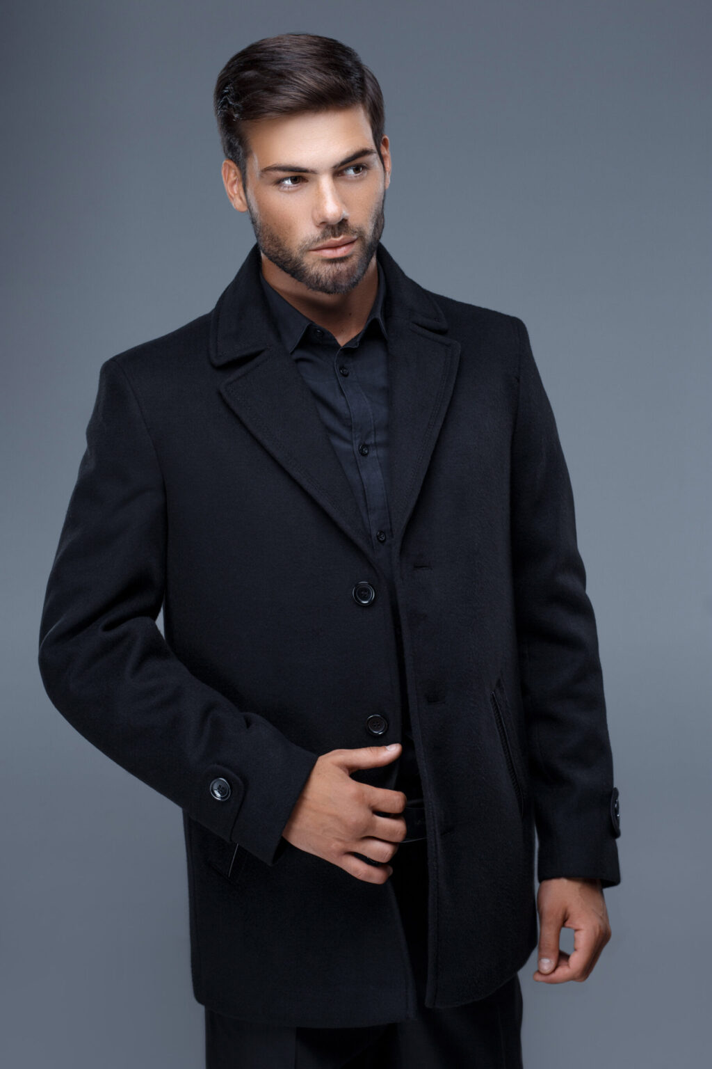 30 Stylish Outfits For Professional Headshots - Hood MWR