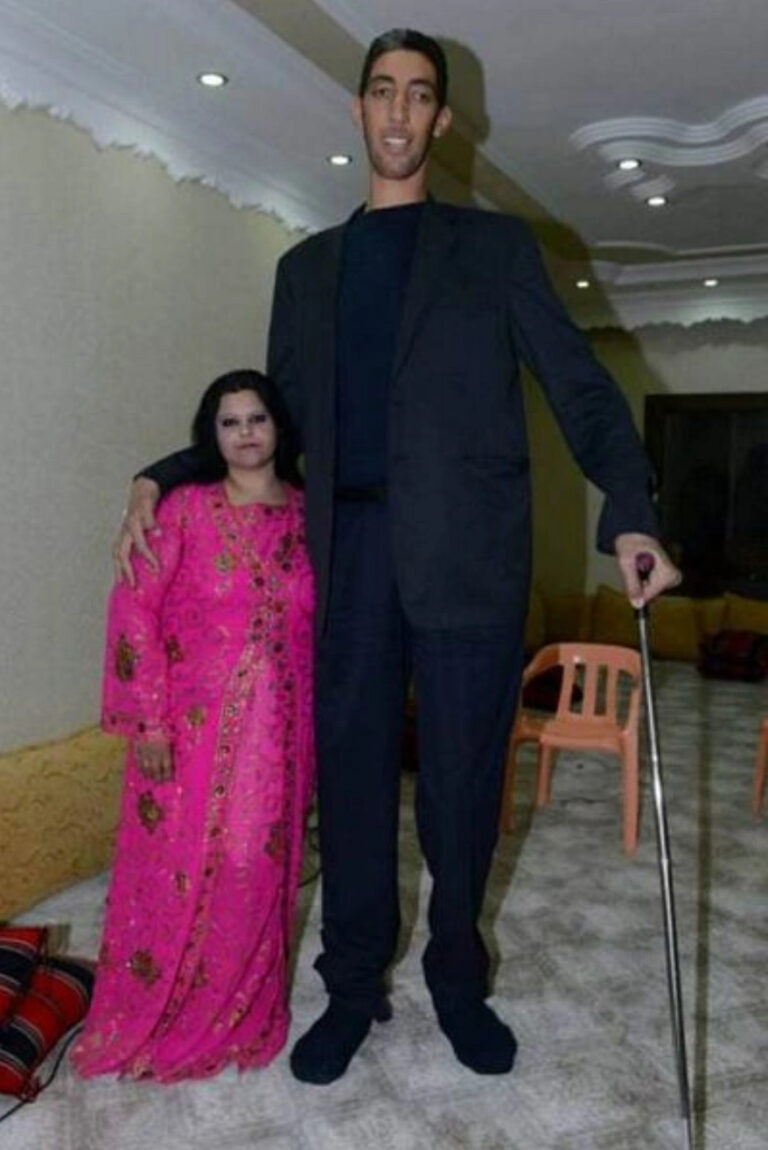 Sultan Kösen Height: How Tall Is The Turkish Farmer? - Hood MWR