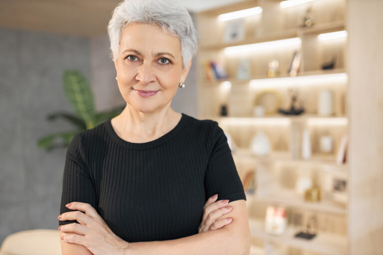 37 Youthful Hair Color Ideas for Women Over 70 to Turn Back Time - Hood MWR