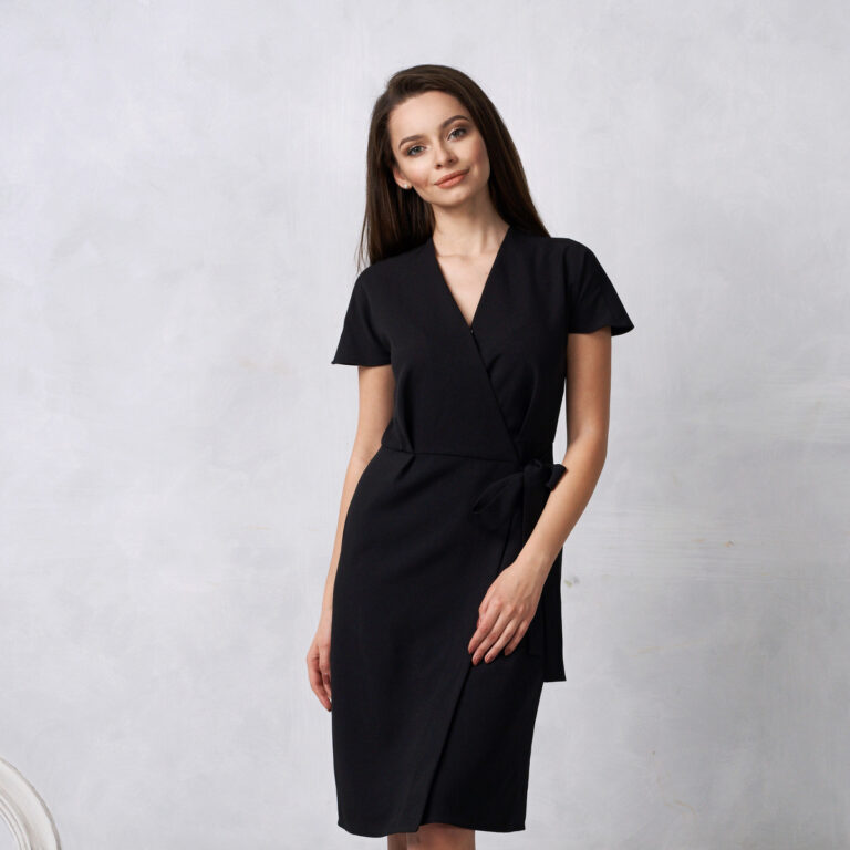 35 Outfit Ideas to Wear to a Visitation in 2023 - Hood MWR