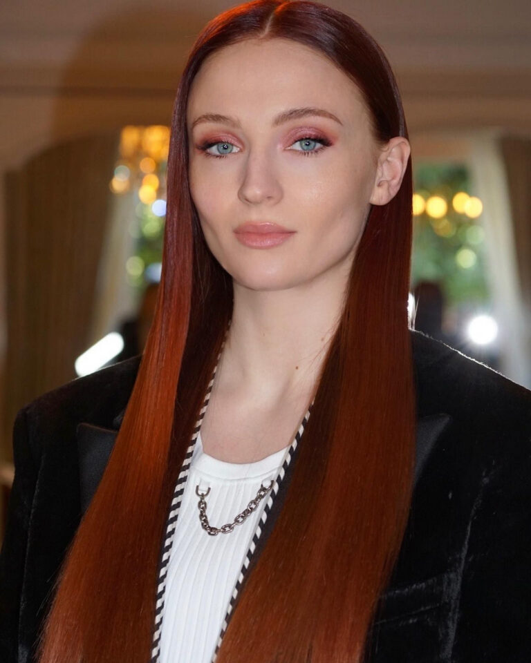 50 Most Beautiful Redhead Actresses You Ll Fall For 2023 Updated
