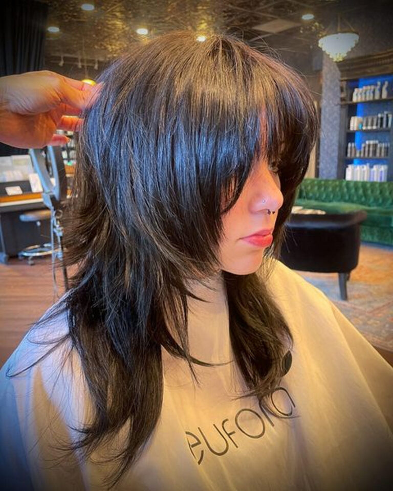 36 Short Layered Hairstyles to Try: From Bold to Subtle - Hood MWR