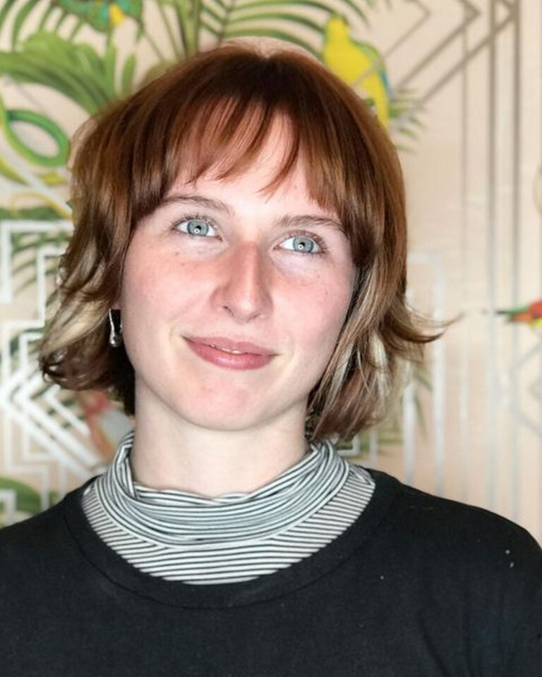 36 Short Layered Hairstyles to Try: From Bold to Subtle - Hood MWR