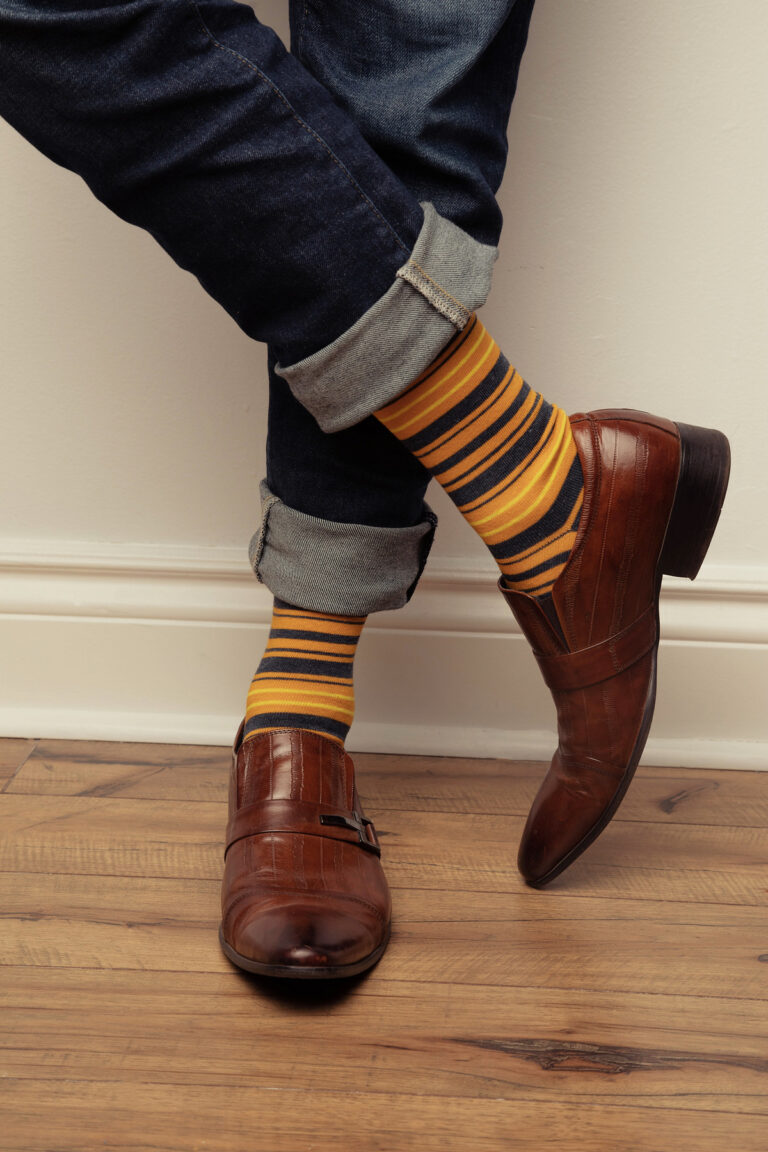 20 Stylish Sock Colors to Pair with Brown Shoes - Hood MWR