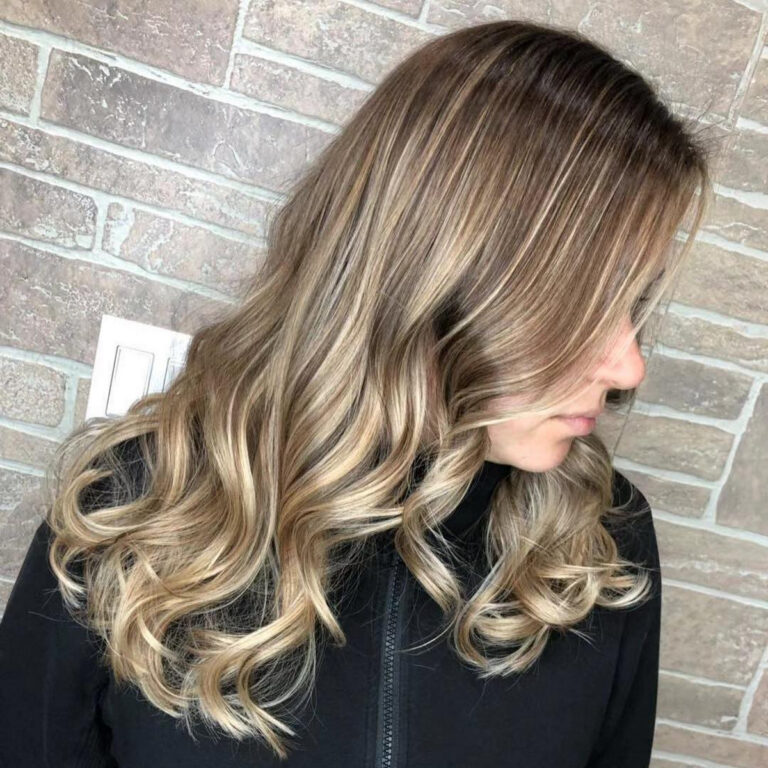 35 Gorgeous Ash Brown Hair Colors to Try This Season