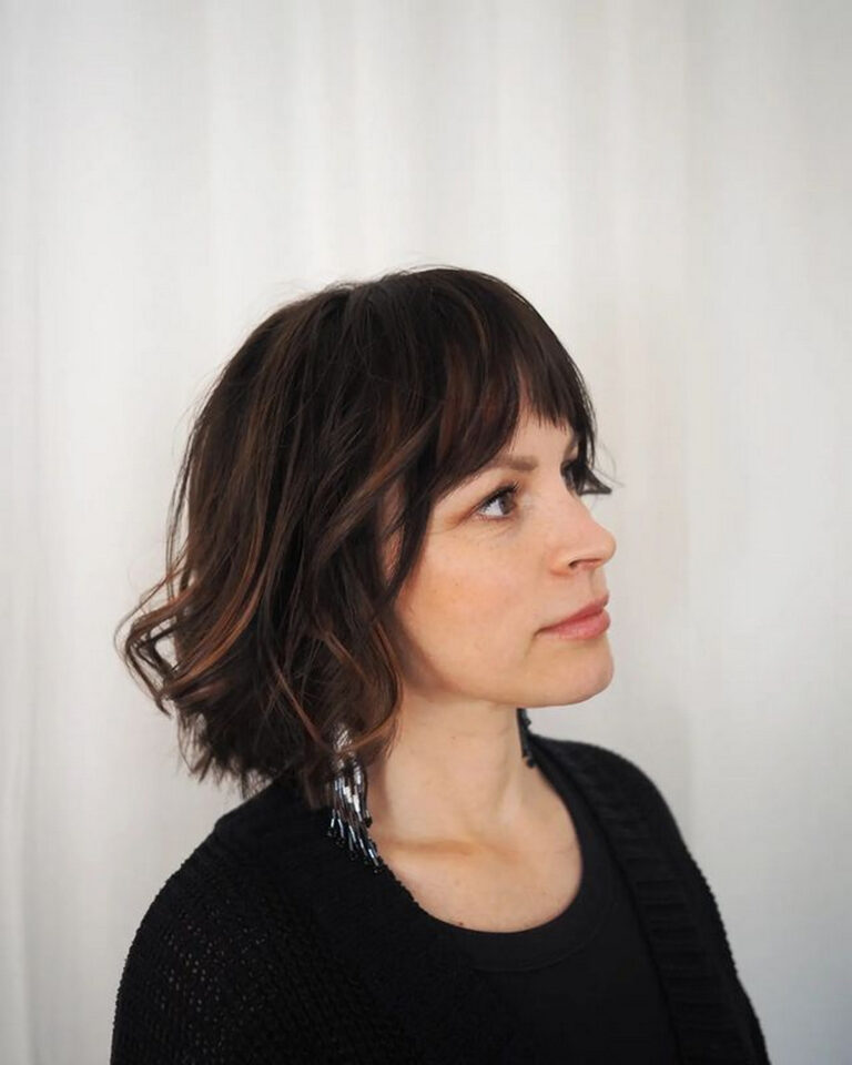 35 Short Bob with Bangs Hair Styles to Try in 2023 - Hood MWR