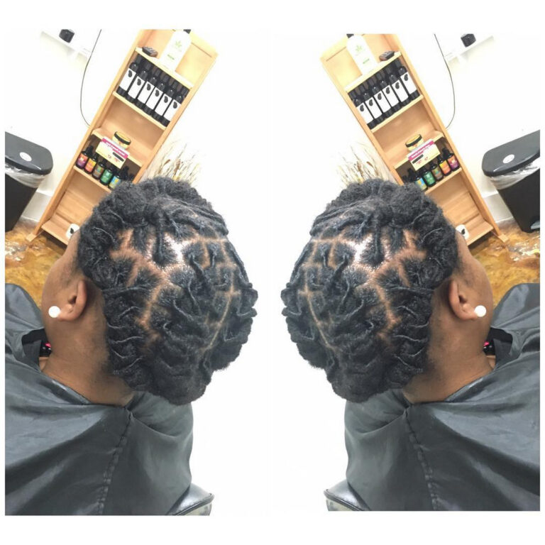 35 Stunning Short Dreadlock Hairstyles for Women in 2023 - Hood MWR