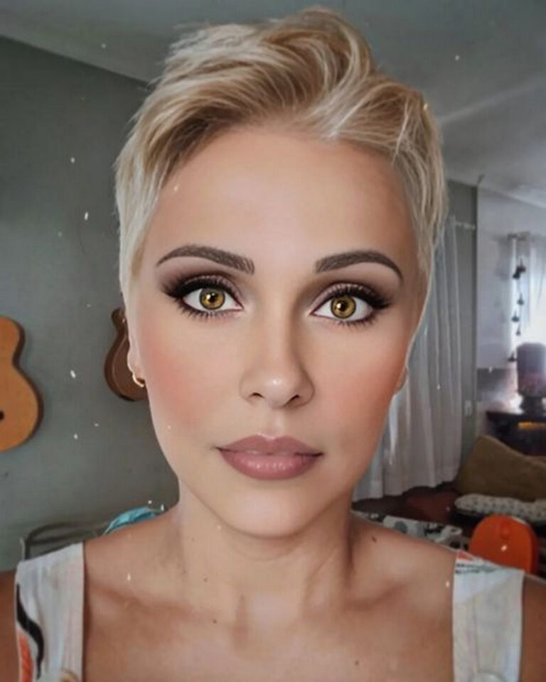 36 Chic and Stylish Pixie Hairstyles for Women - Hood MWR