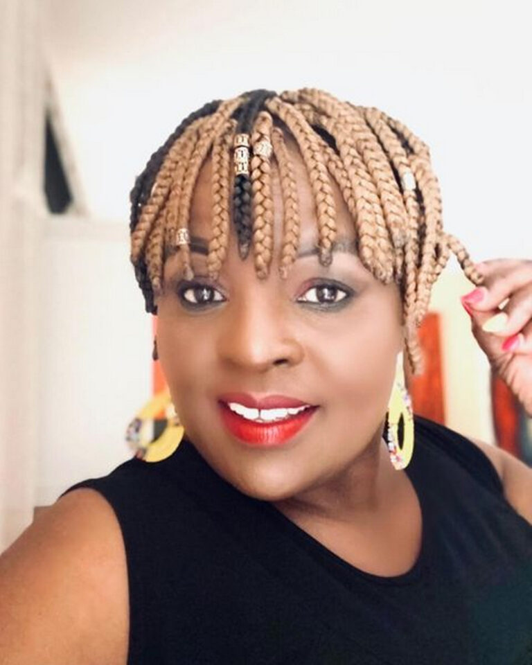 34 Unique Short Box Braid Styles for a Bold Style - Hood MWR