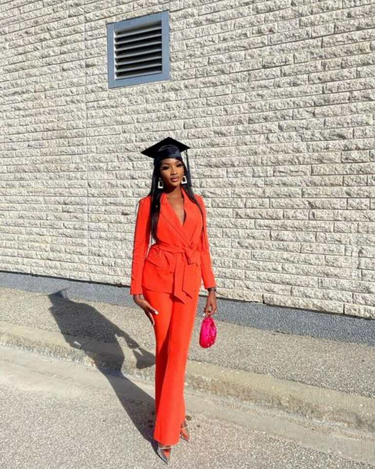 30 Stylish Outfit Combinations of What To Wear Under Cap And Gown ...