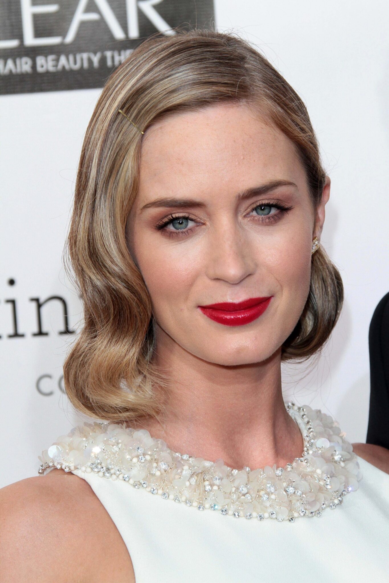 35 Light Brown Hair Colors for a Natural Look - Hood MWR