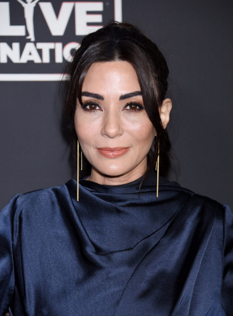 50 Notable Scientology Celebrities of All Time - Hood MWR