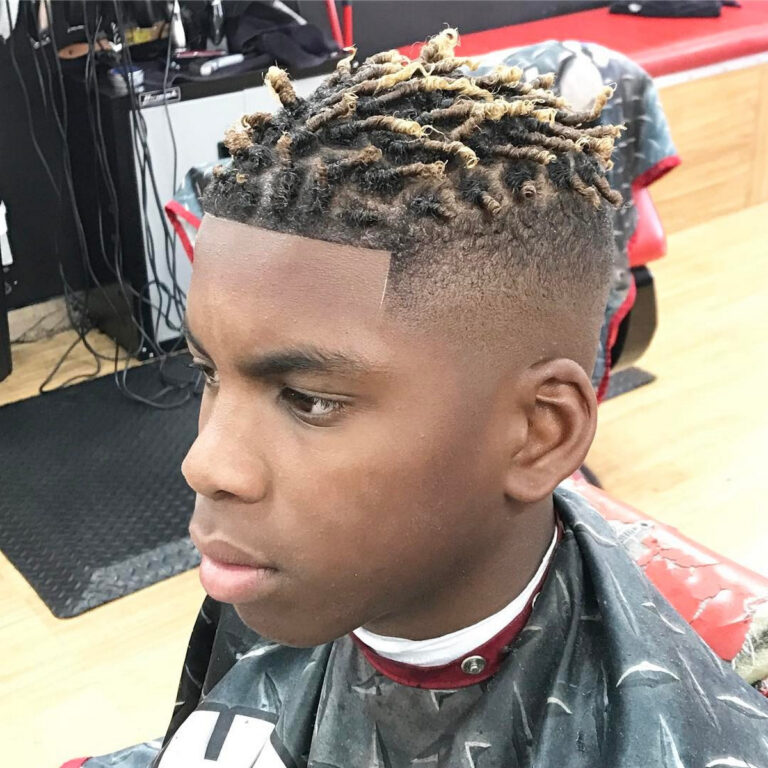 35 Short Dreadlock Styles For Men: Stylish and Easy-to-Maintain - Hood MWR