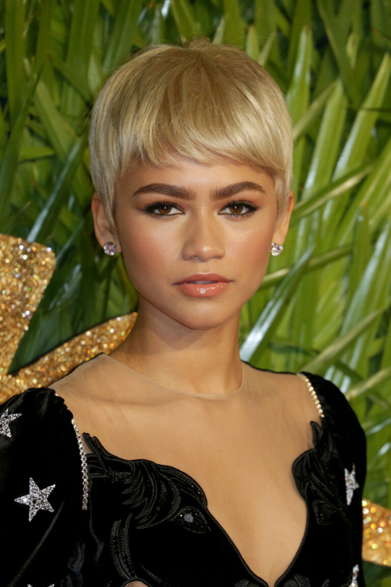 50 Celebrities Who Prove Pixie Cuts Are Always in Style - Hood MWR