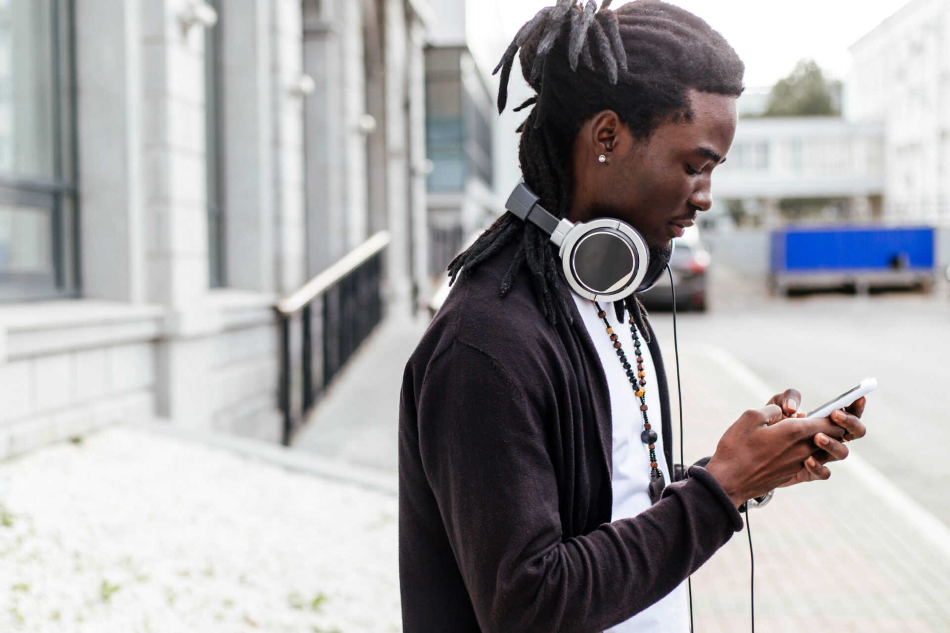 35 Short Dreadlock Styles For Men: Stylish and Easy-to-Maintain - Hood MWR
