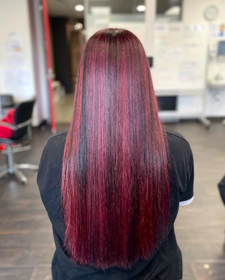 35 Elegant Mahogany Brown Hair Color Ideas in 2023 - Hood MWR