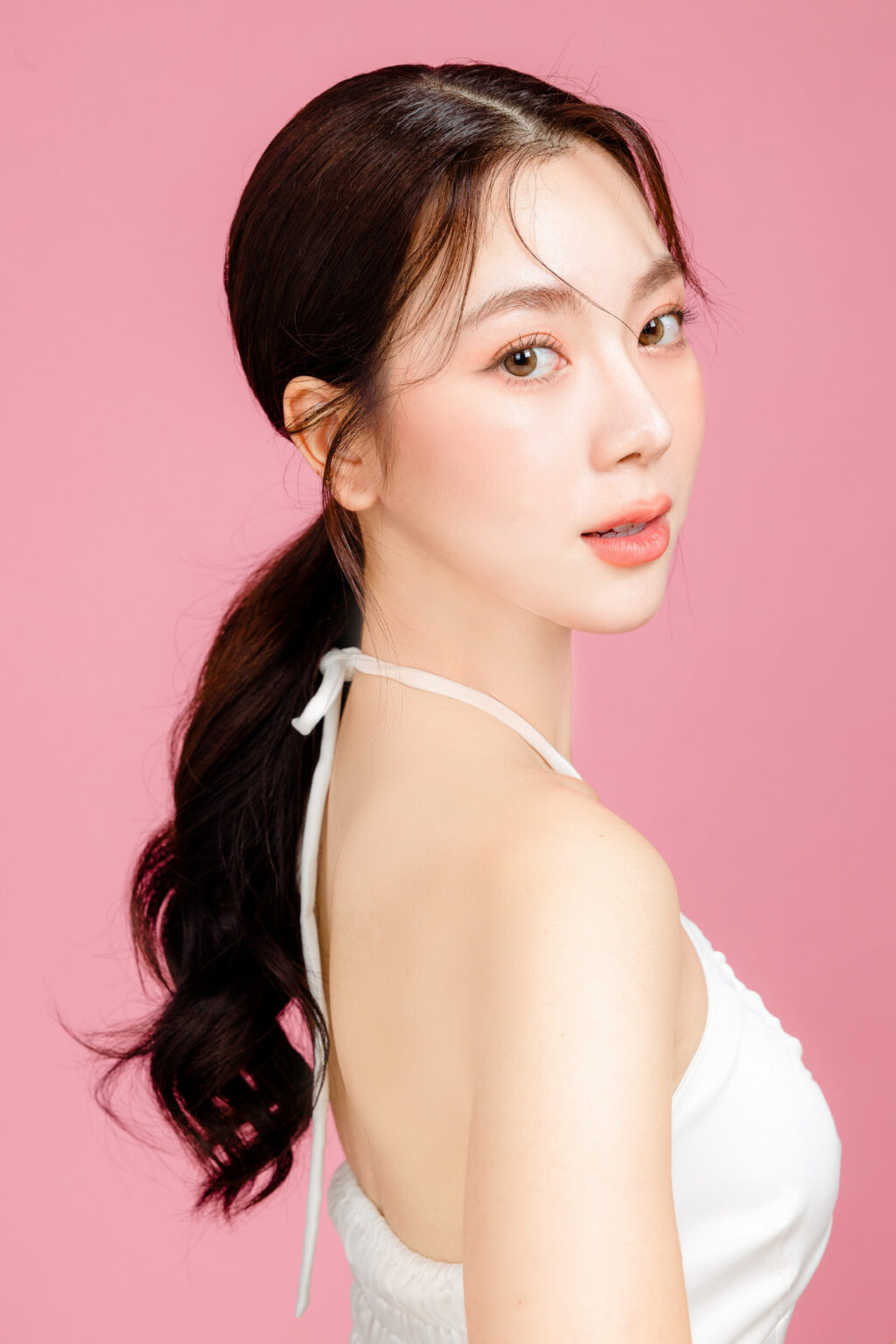 35 Gorgeous Long Hairstyles for Asian Women - Hood MWR