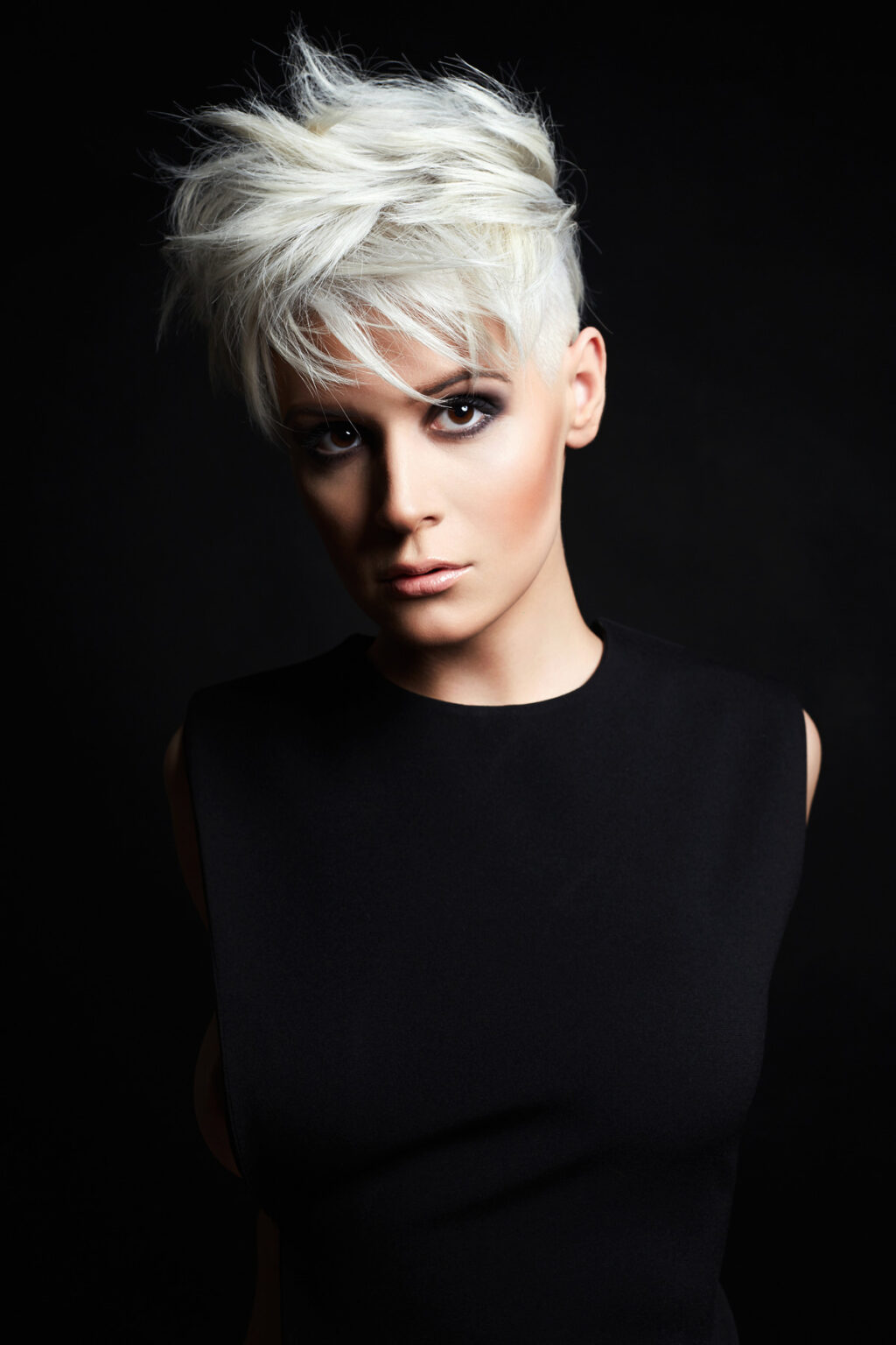 35 Short Spiky Hairstyles for Women to Rock in 2023 - Hood MWR