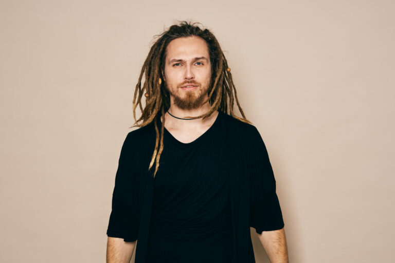 35 Must-Try Wick Dreads Hair Styles Ideas