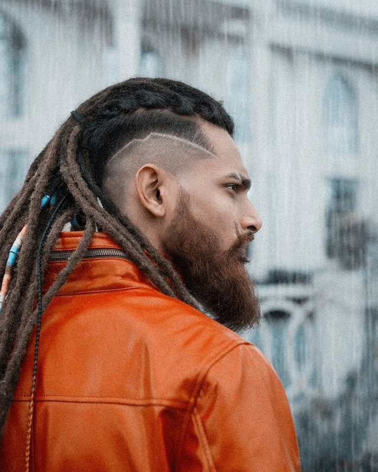 35 Bold Viking Braids for Men's Authentic Look - Hood MWR