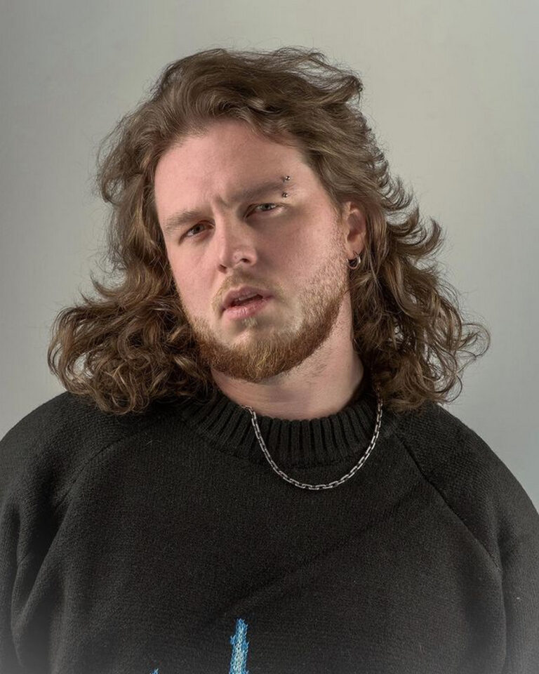 35 Bold and Iconic Men's Hairstyles Of 90s Nostalgia - Hood MWR