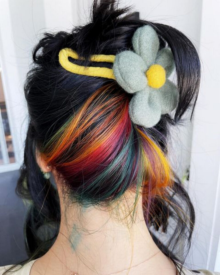 35 Peekaboo Highlight Hairstyles for Your Next Color - Hood MWR