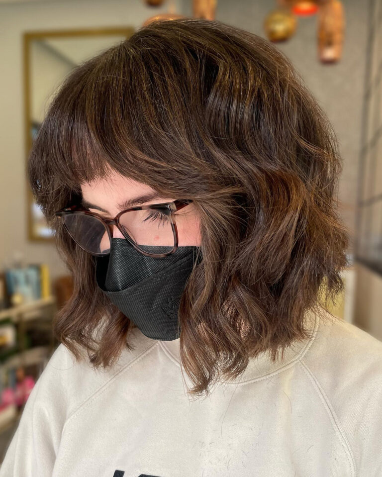 35 Beautiful Short Fluffy Hair For Women That Are Trending Now - Hood MWR