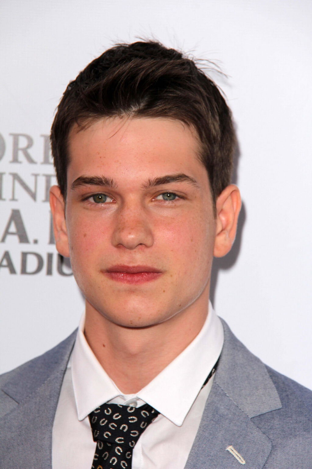 43 Celebrities Who Stand Out with Heterochromia - Hood MWR