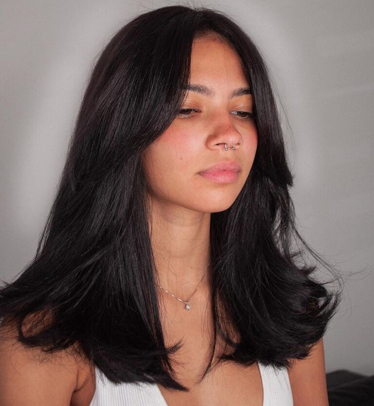 35 Stunning Curtain Bangs Hairstyles for Every Face Shape - Hood MWR