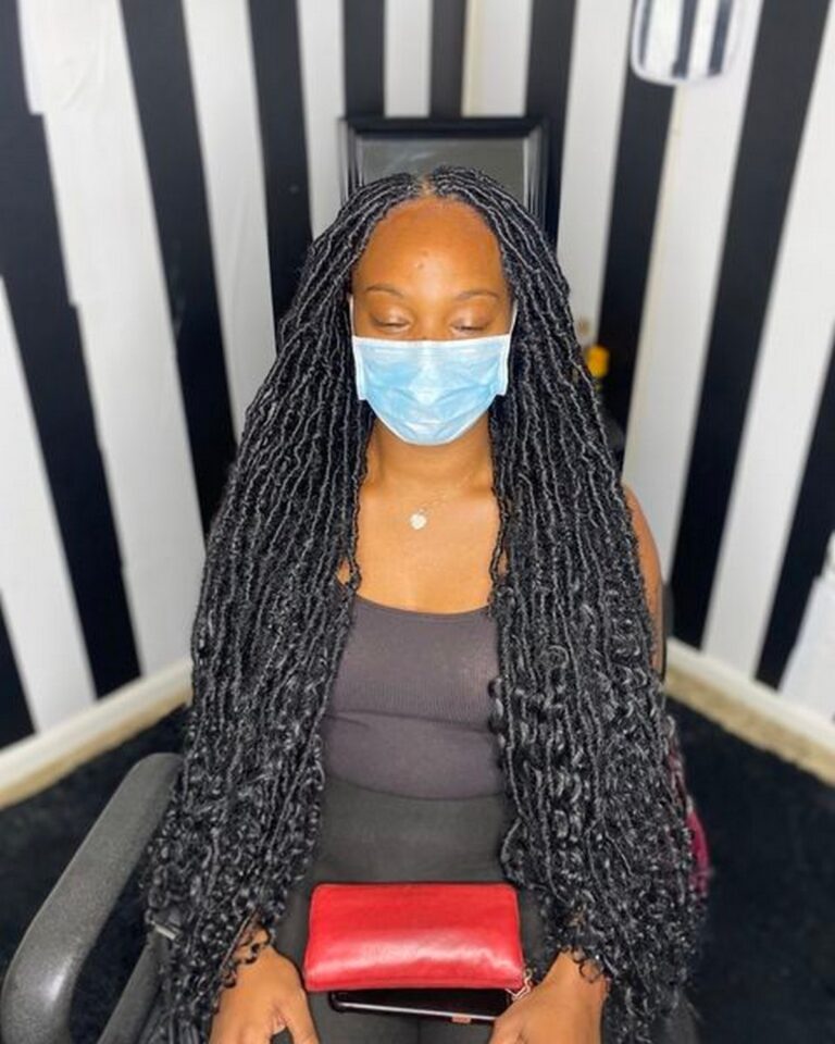 35 Effortlessly Soft Locs Hairstyles Ideas - Hood MWR