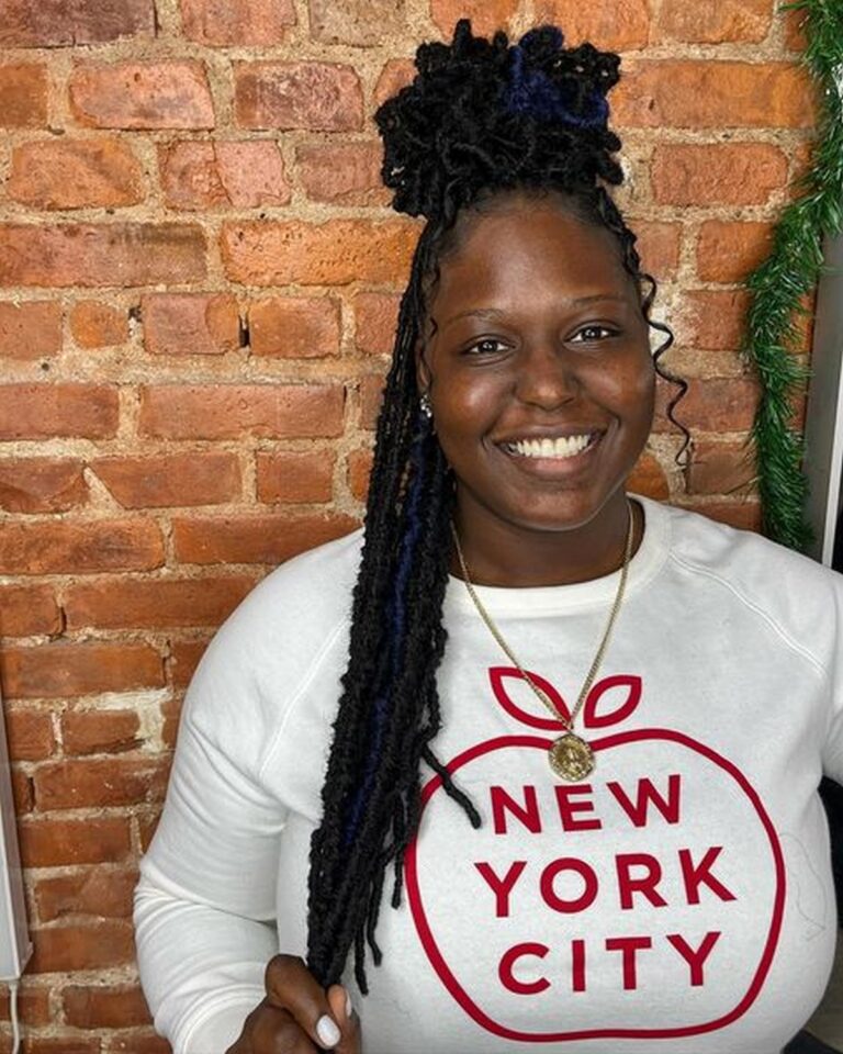 35 Effortlessly Soft Locs Hairstyles Ideas - Hood MWR