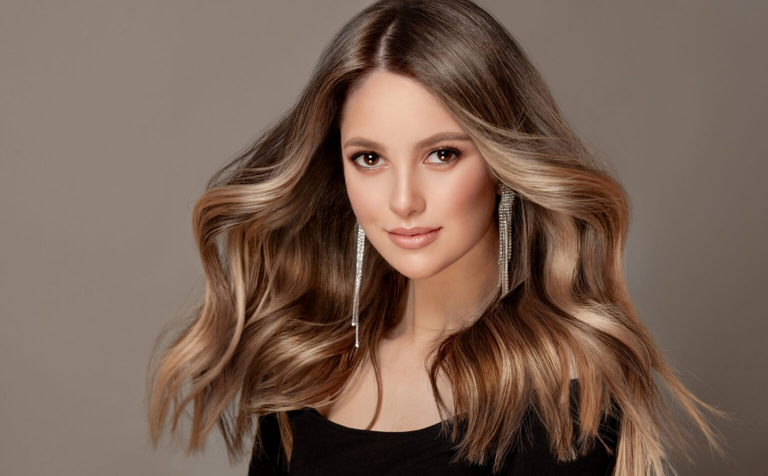 50 Money Piece Hair Ideas for a Subtle or Bold Statement - Hood MWR