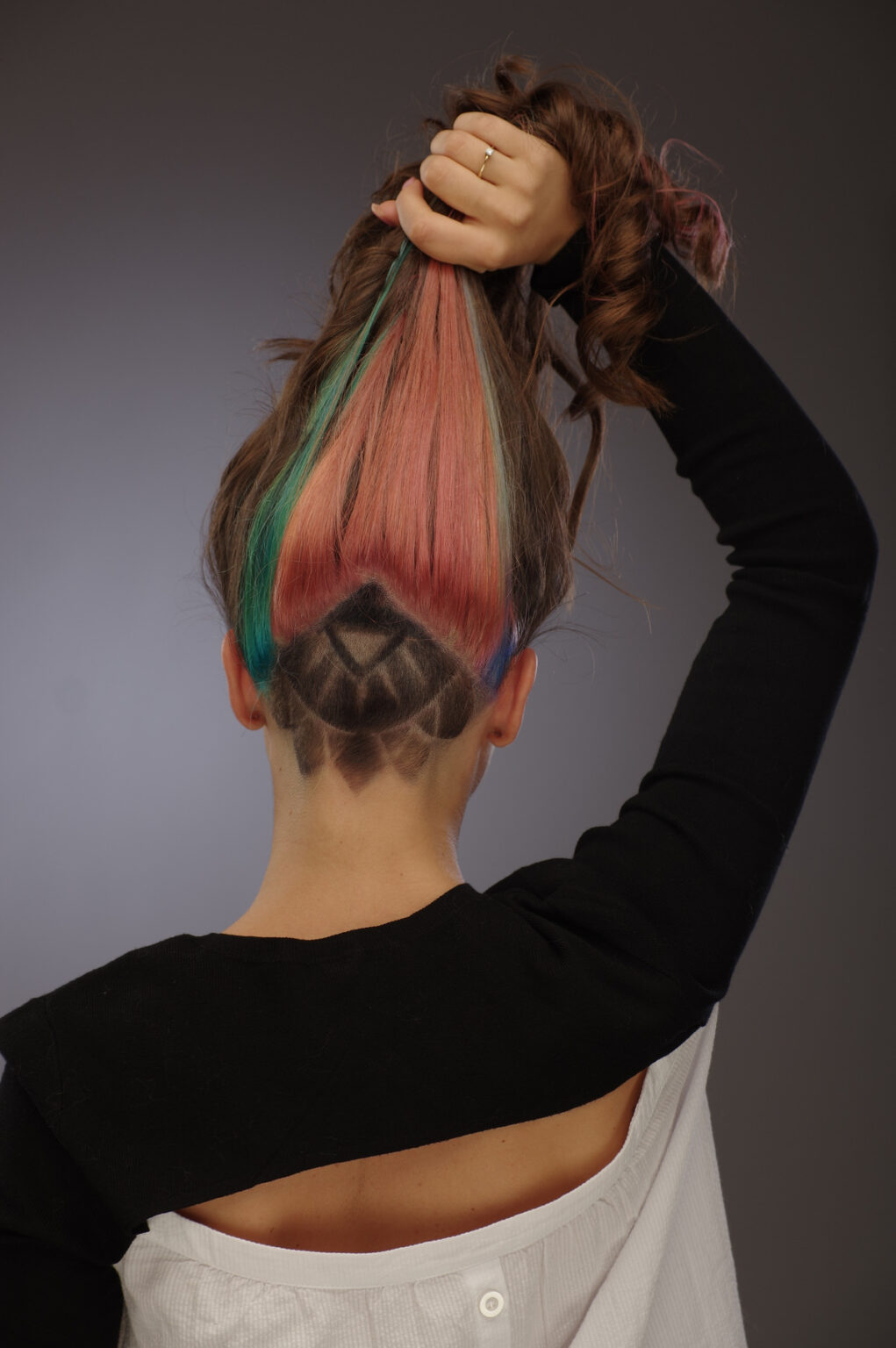 36 Coolest Women’s Undercut Hairstyles To Try In 2023 - Hood MWR