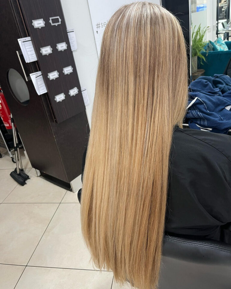 35 Golden Blonde Hair Color Ideas for a Radiant Look