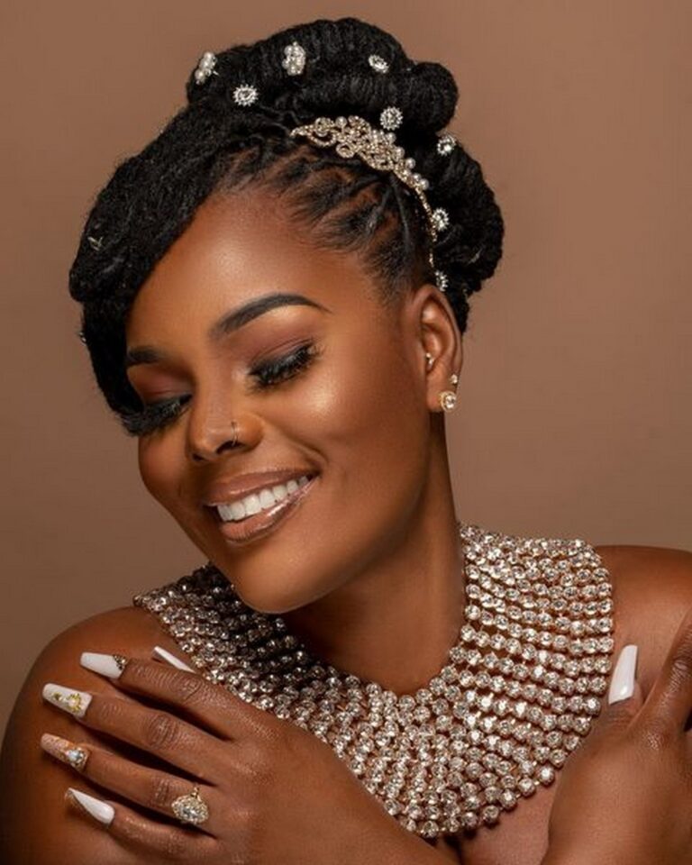 35 Effortlessly Soft Locs Hairstyles Ideas - Hood MWR