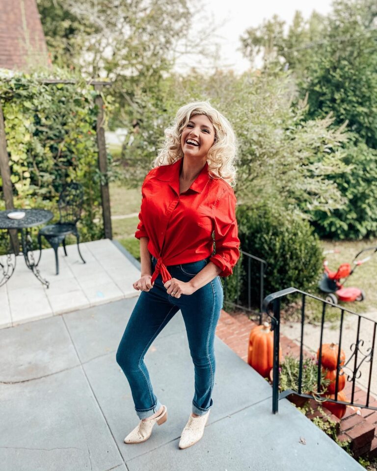 50 Easy Celebrity Costumes Ideas for a Last-Minute Halloween - Hood MWR