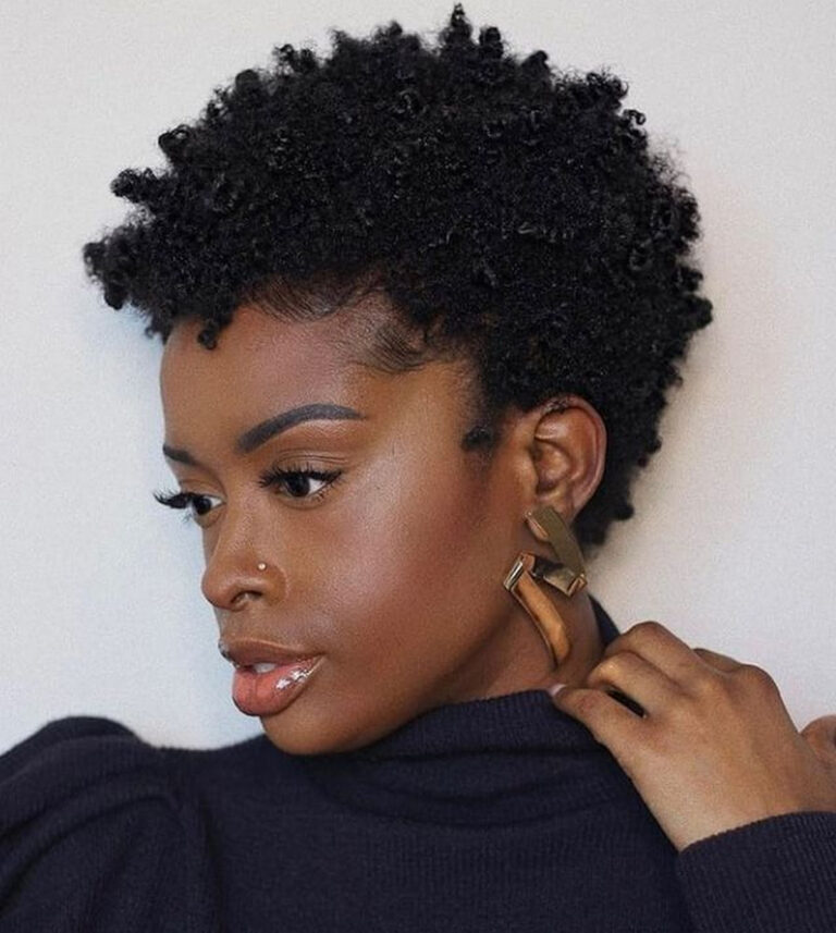52 Flattering Curly Pixie Cut Ideas for All Face Shapes - Hood MWR