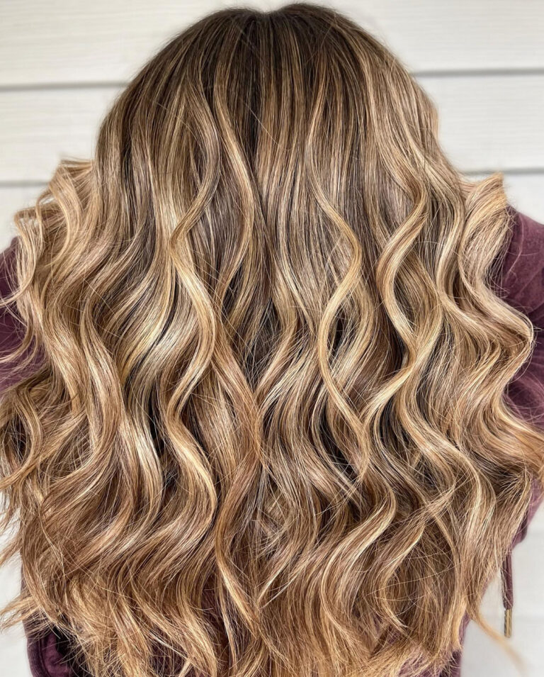 35 Golden Blonde Hair Color Ideas for a Radiant Look