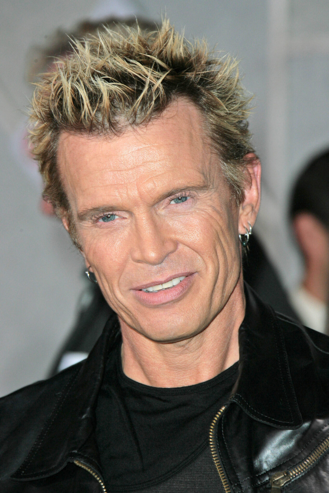 37 Iconic Men's Hairstyles from the 80s That Still Rock Today - Hood MWR