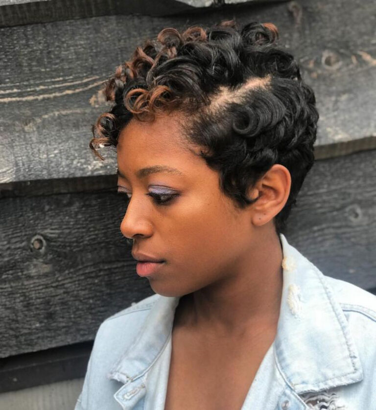 52 Flattering Curly Pixie Cut Ideas for All Face Shapes - Hood MWR